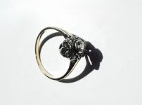 【3分でわかる】K18GPとは？価値や変色、手入れ方法までまとめ - ジュエリーを買う前の総合情報サイト